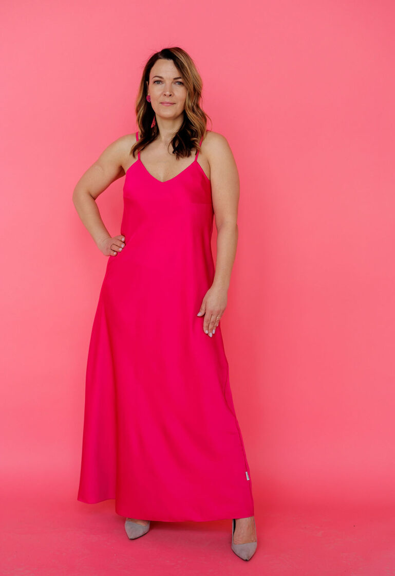 Satīna slip MAXI kleita, FUKSIJA - PAVASARIS 2024 - e-VEIKALS - TRU:DE